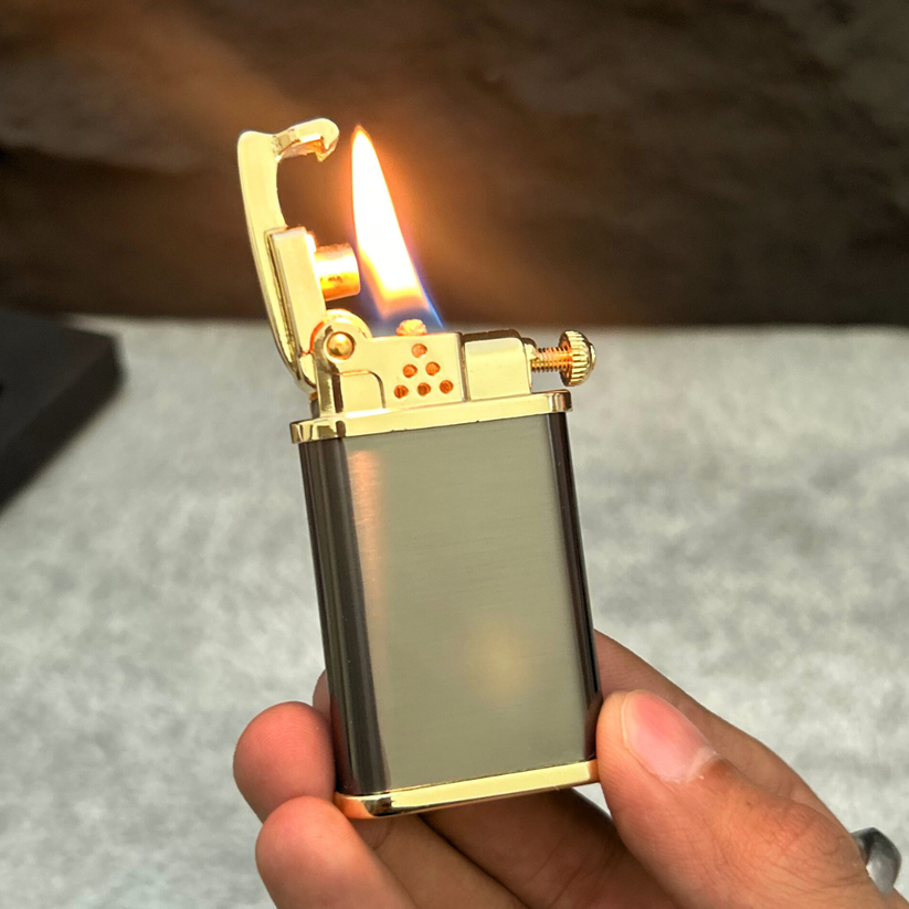Darksteel Ignite Lighter – Karlaa Flames